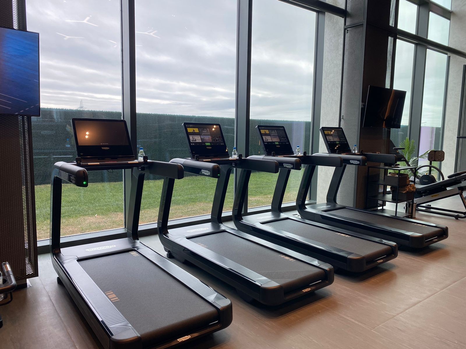 A multifunctional sports complex has been launched in Baku - İdman və Biz